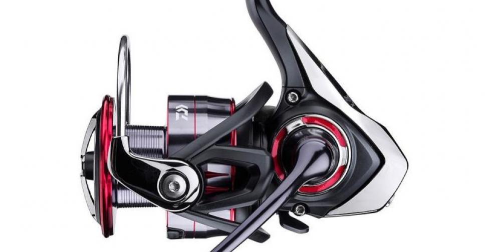Daiwa 17 Fuego LT 3000D-CXH: Price / Features / Sellers / Similar reels